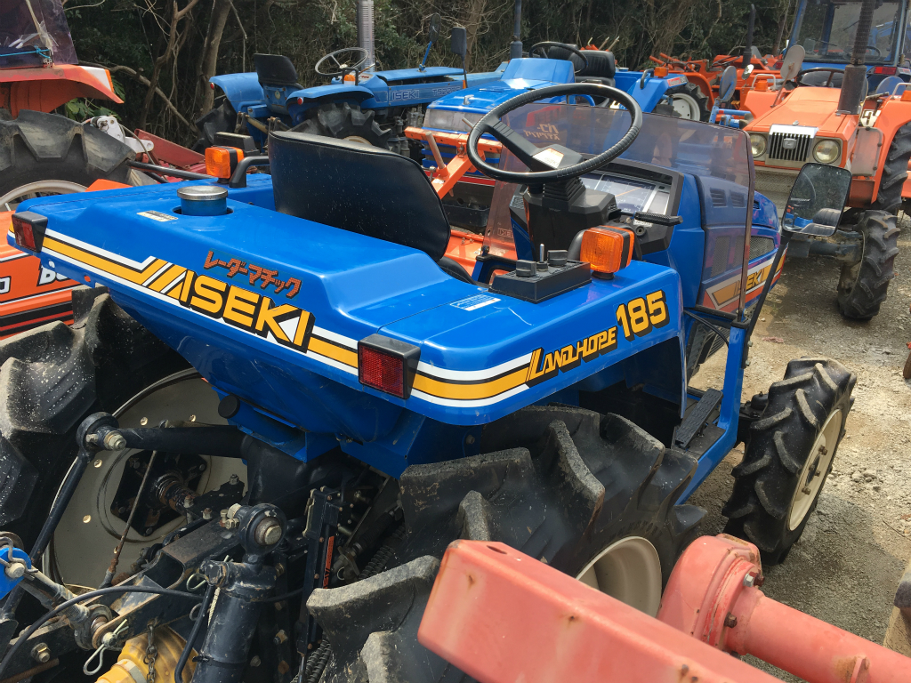 TU185F 00267 (3) – Used Farm Tractor.com