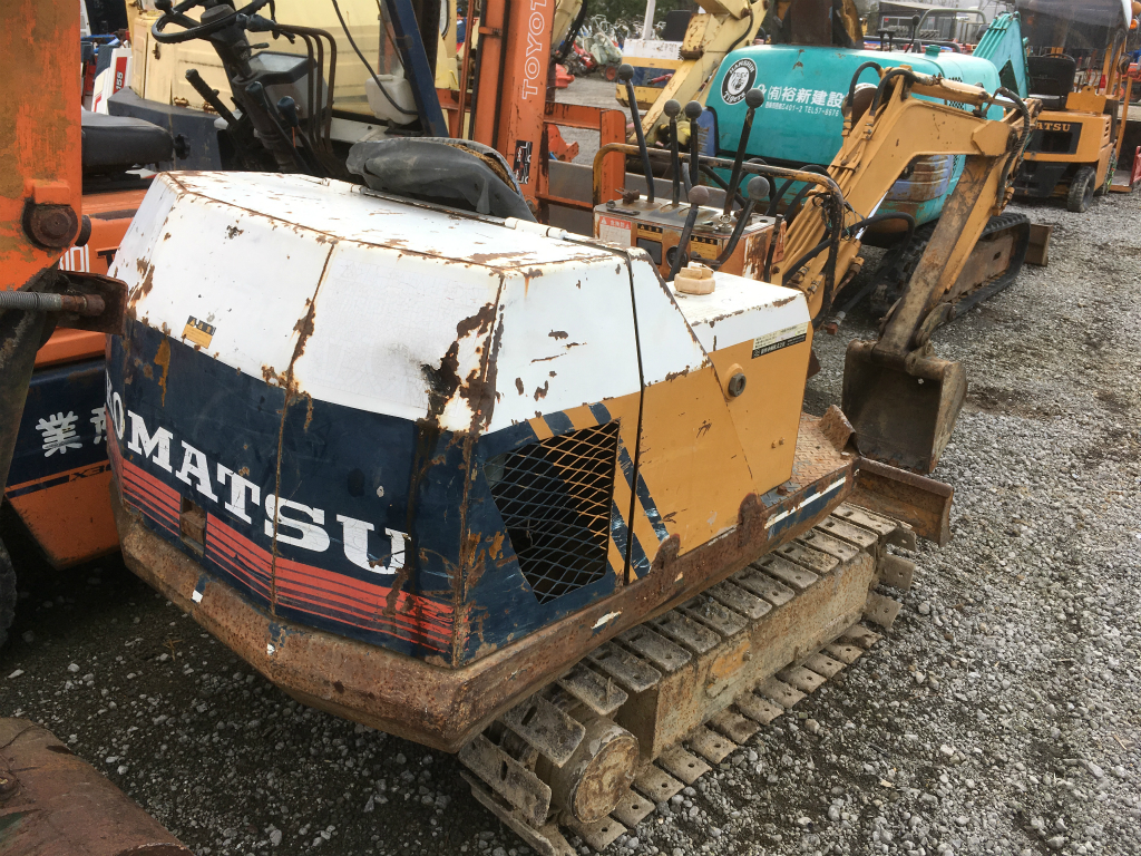 MINI EXCAVATOR/ KOMATSU/ PC05-5/ 25947/ 2873h – Used Farm Tractor.com